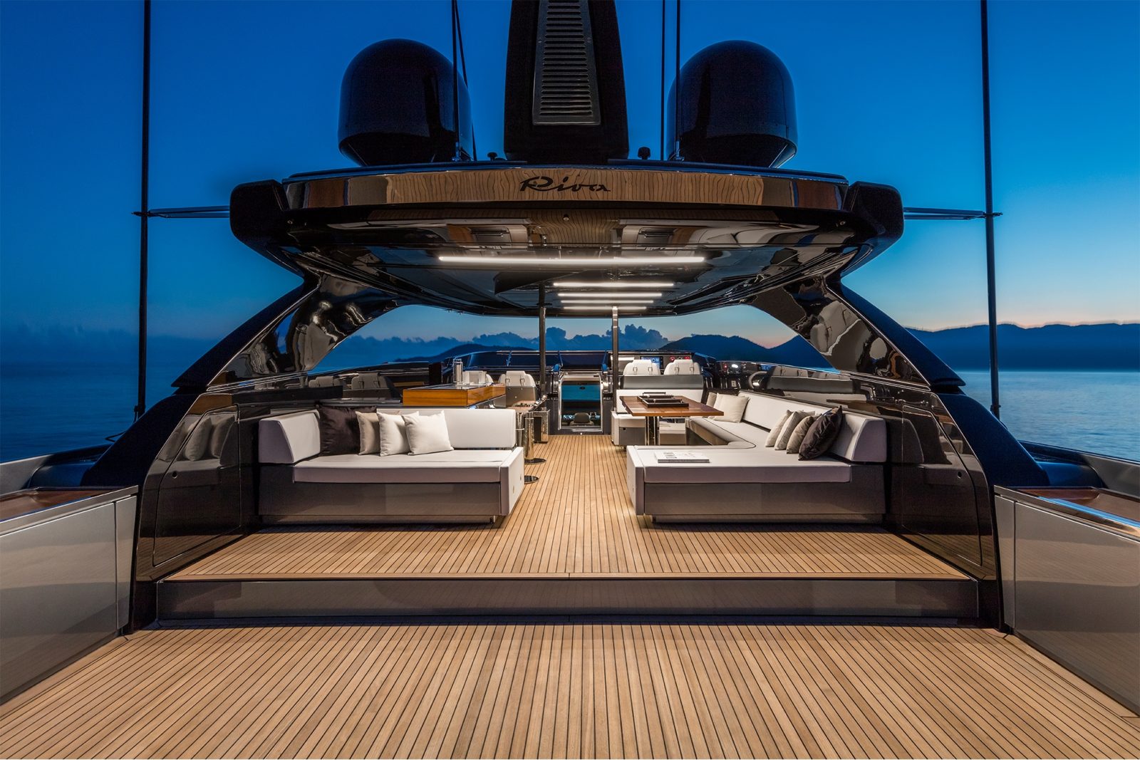 Riva 110 Dolcevita for Sale, Specs and Price