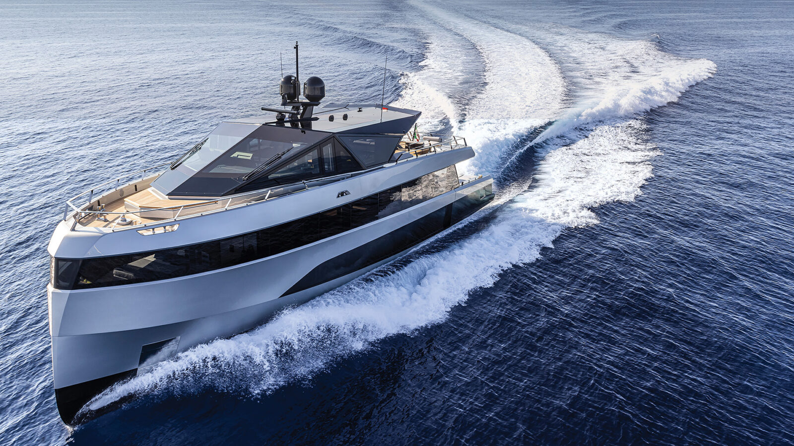 WALLYWHY200 FULL-WIDE-BODY SUPERYACHT DESIGN, SPACE AND SPEED | Allied ...